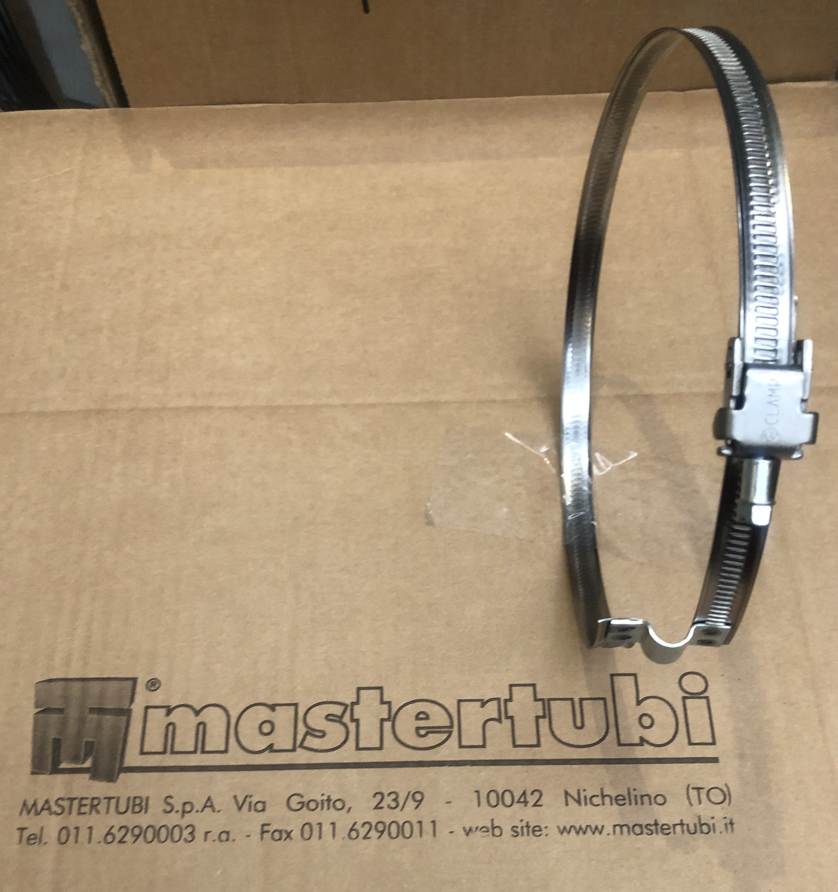 IP-FLEX WIRE CLIP BAND 9 W2, CLAMP RIDES THE WIRE - MasterTubi