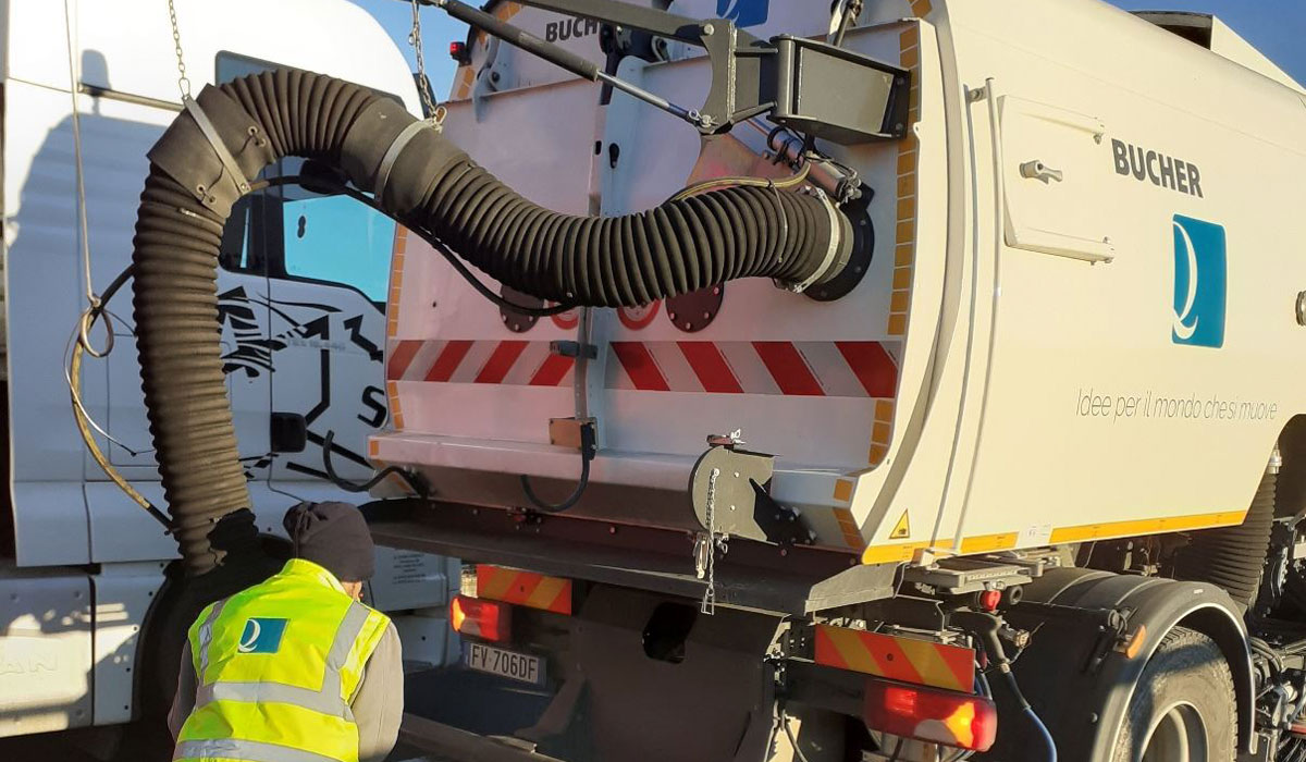 SWEEPER PIPE, Flexible rubber hoses for suction of highly abrasive ...